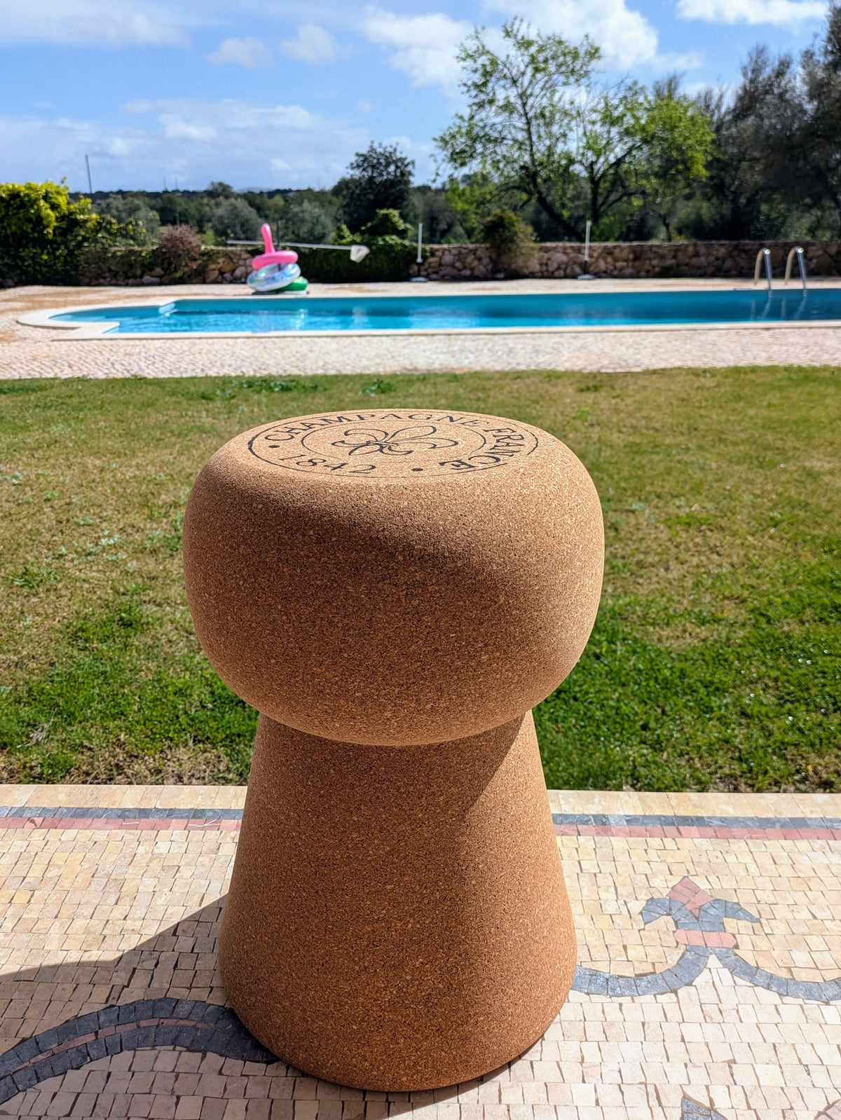 Cork Royale Champagne Stool: Sustainable Cork Art for Homes – OakViva